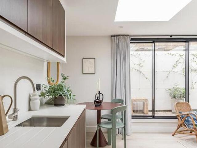 1 Bedroom Flat For Sale In London