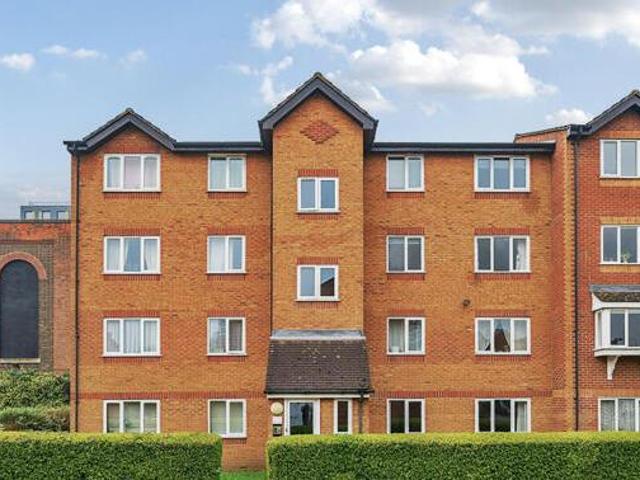 1 Bedroom Flat For Sale In London