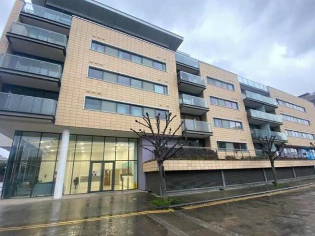 1 Bedroom Flat For Sale In London