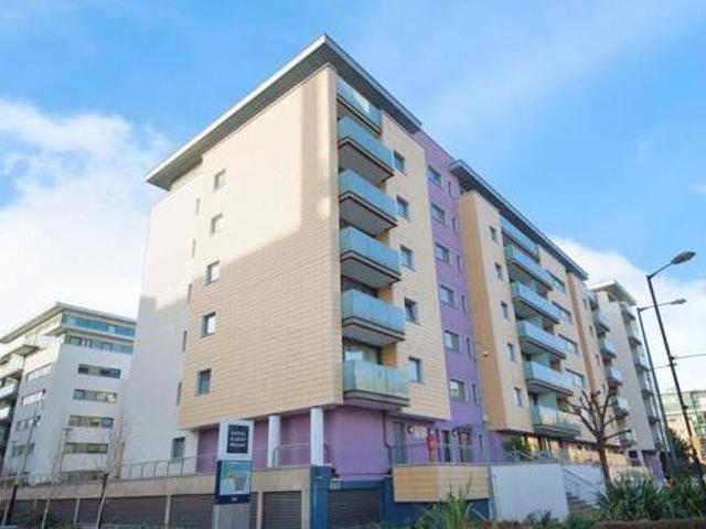 1 Bedroom Flat For Sale In London