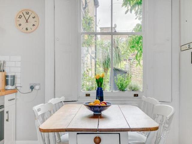 1 Bedroom Flat For Sale In London