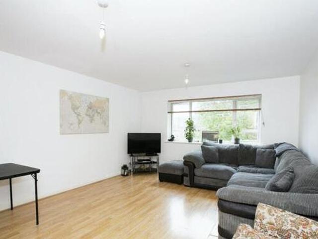 1 Bedroom Flat For Sale In London
