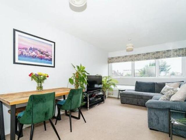 1 Bedroom Flat For Sale In London