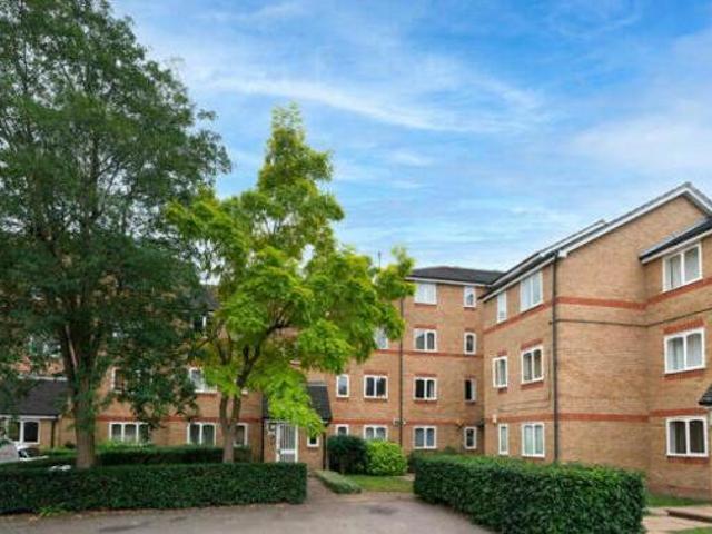 1 Bedroom Flat For Sale In London