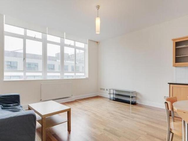 1 Bedroom Flat For Sale In London