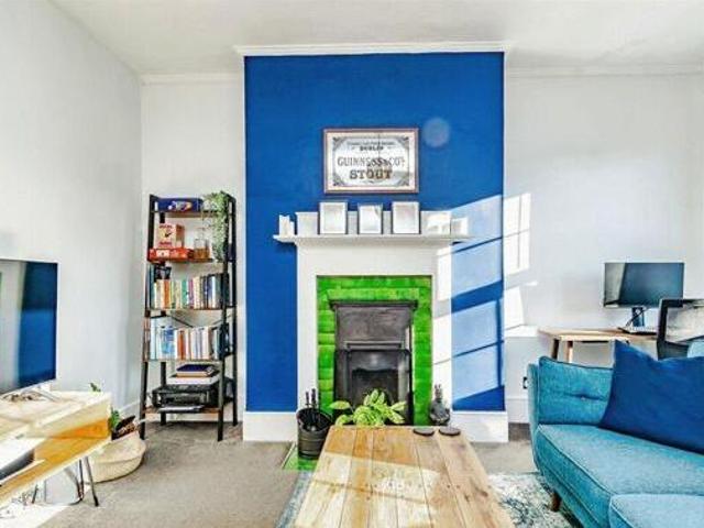 1 Bedroom Flat For Sale In London