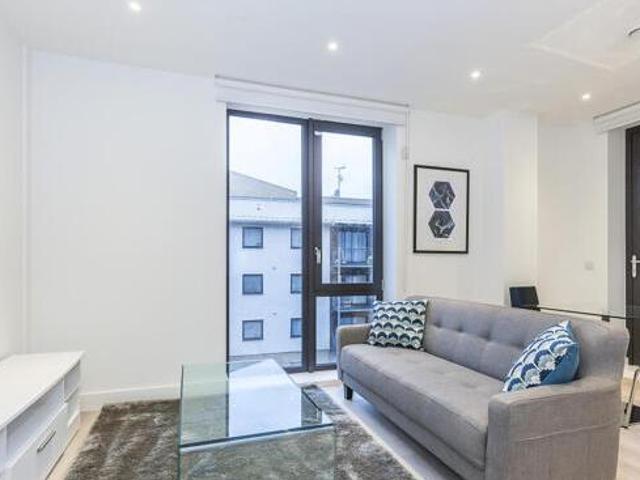 1 Bedroom Flat For Sale In London