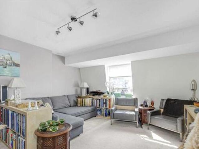 1 Bedroom Flat For Sale In London