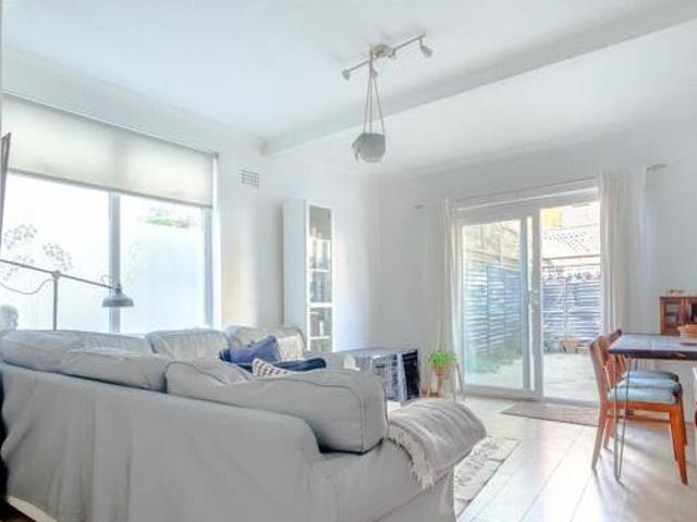 1 Bedroom Flat For Sale In London