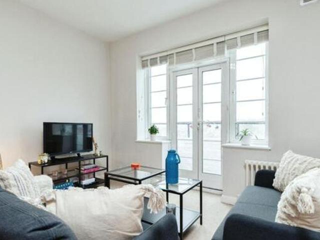 1 Bedroom Flat For Sale In London