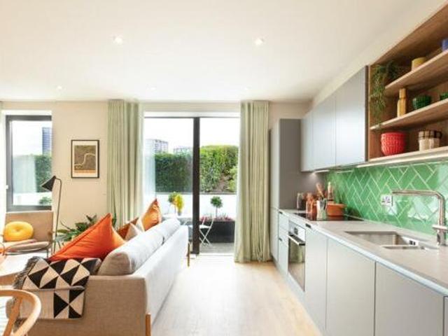 1 Bedroom Flat For Sale In London