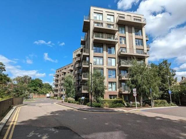 1 Bedroom Flat For Sale In London