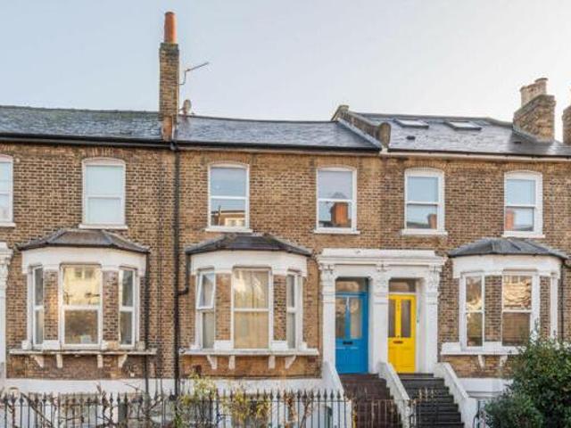 1 Bedroom Flat For Sale In London