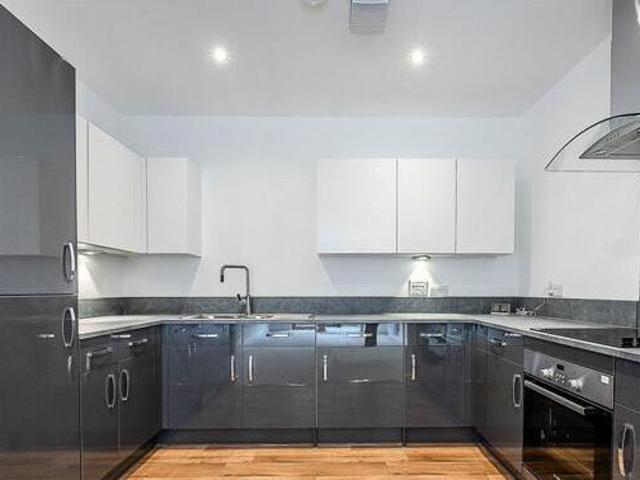 1 Bedroom Flat For Sale In London
