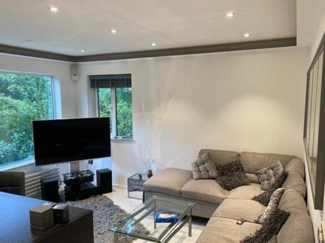 1 Bedroom Flat For Sale In London