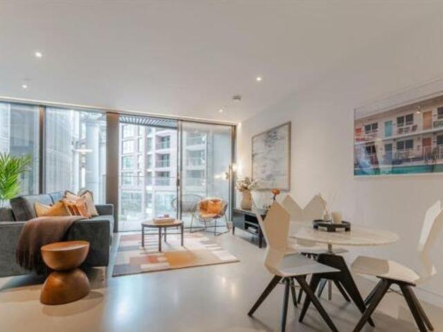 1 Bedroom Flat For Sale In London