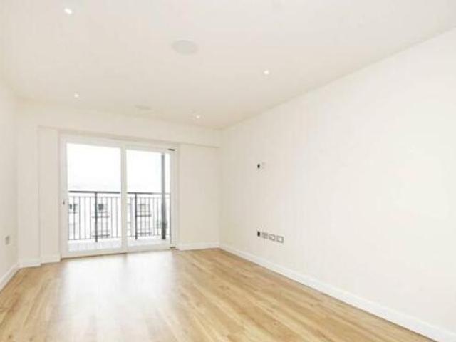 1 Bedroom Flat For Sale In London