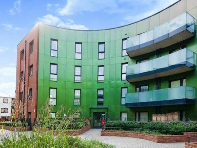 1 Bedroom Flat For Sale In London