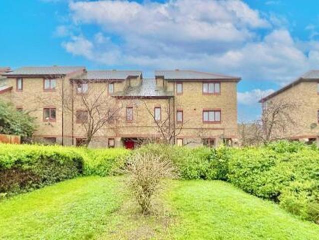 1 Bedroom Flat For Sale In London
