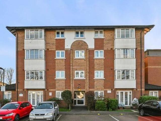 1 Bedroom Flat For Sale In London