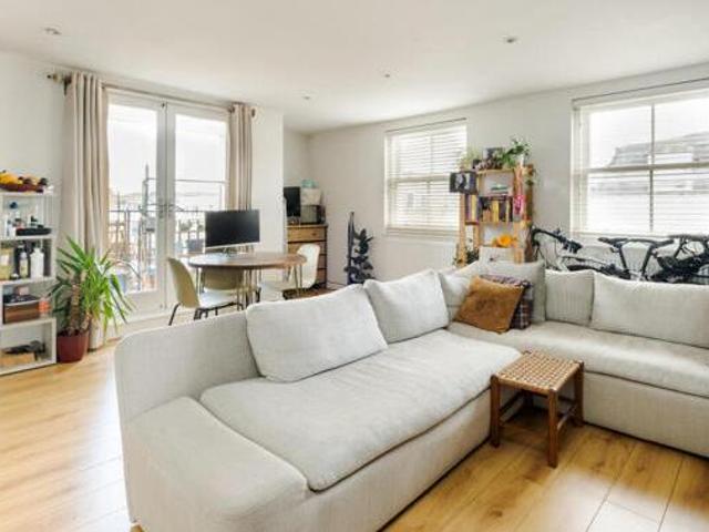 1 Bedroom Flat For Sale In London
