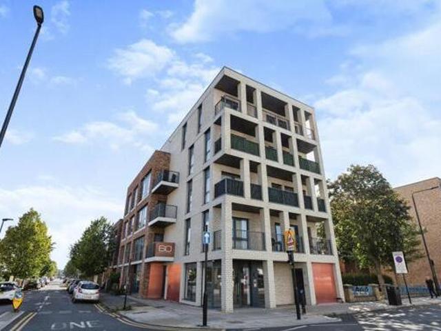 1 Bedroom Flat For Sale In London