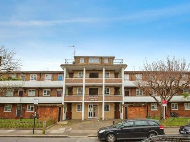 1 Bedroom Flat For Sale In London