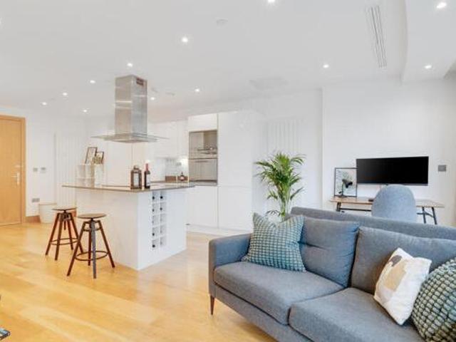 1 Bedroom Flat For Sale In London
