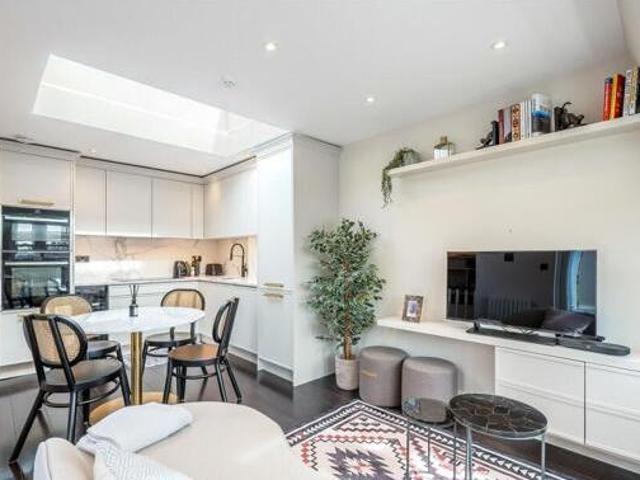 1 Bedroom Flat For Sale In London