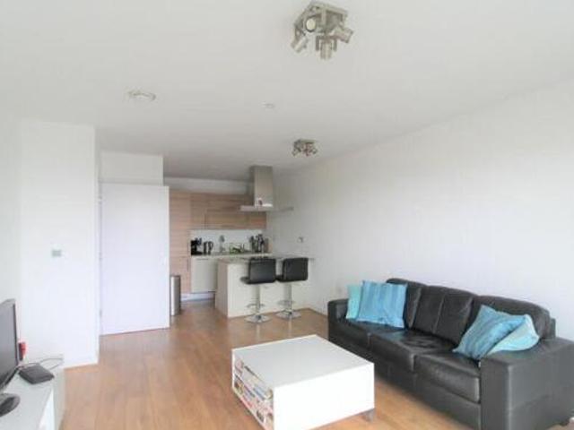 1 Bedroom Flat For Sale In London