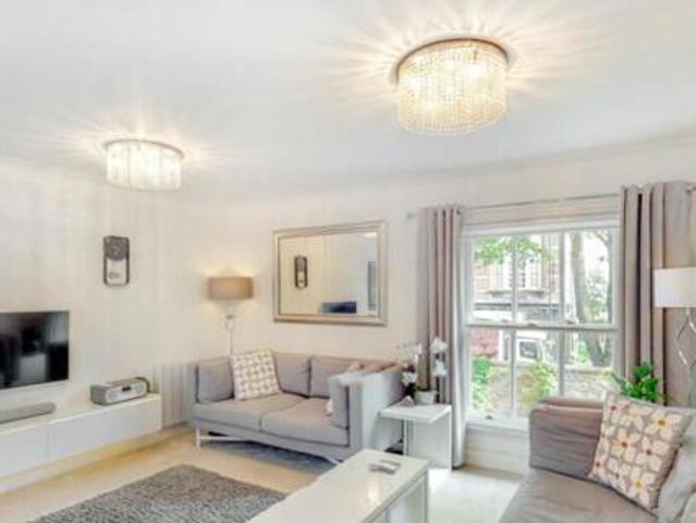1 Bedroom Flat For Sale In London