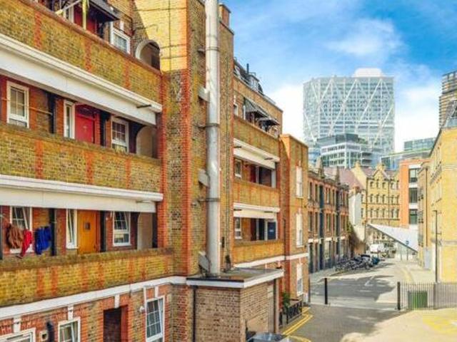1 Bedroom Flat For Sale In London
