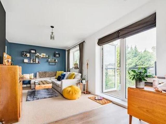 1 Bedroom Flat For Sale In London, Greater London