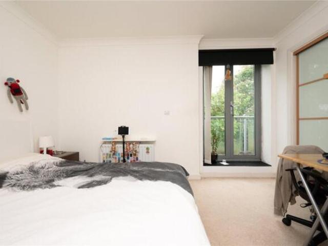 1 bedroom flat for sale in London Road, St. Albans, Hertfordshire, AL1