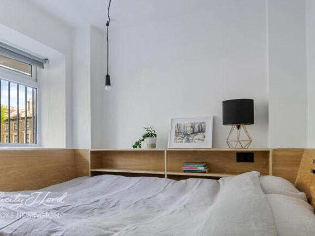 1 bedroom flat for sale in Lordship Terrace, London N16