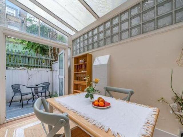 1 Bedroom Flat For Sale In Lots Road, London
