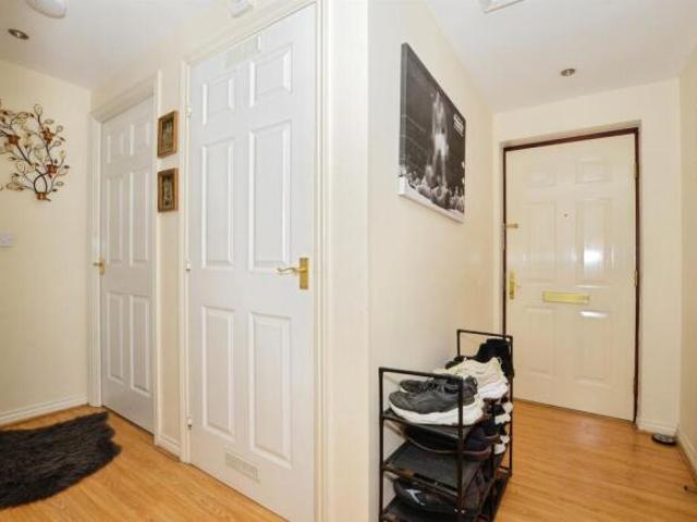1 bedroom flat for sale in Loweswater Close, Watford, WD25