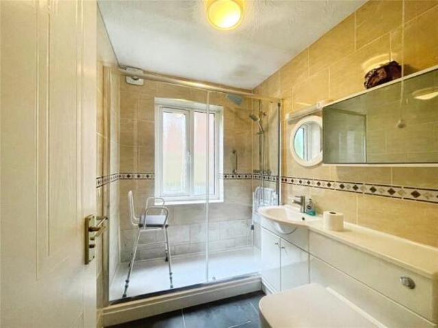 1 bedroom flat for sale in Lymington Court, Leveret Close, Watford, Hertfordshire, WD25
