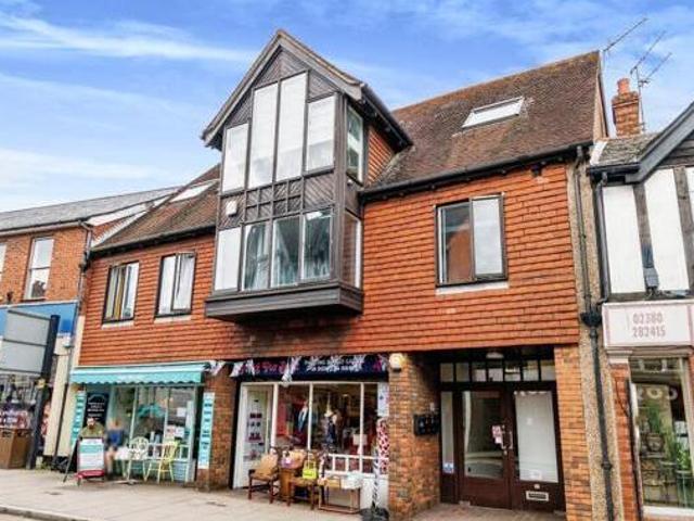 1 Bedroom Flat For Sale In Lyndhurst, Hampshire