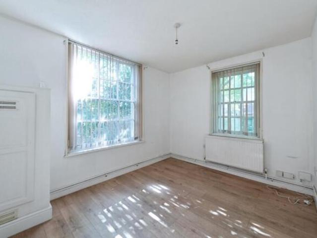 1 bedroom flat for sale in Mansbridge Road, Southampton, Hampshire, SO18