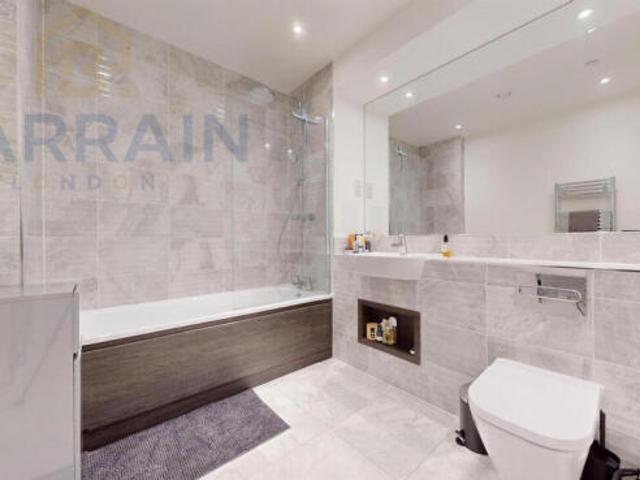 1 bedroom flat for sale in Mahindra Way, London, E6