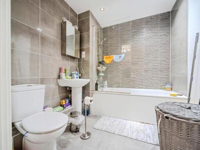 1 bedroom flat for sale in Marquess Drive, Bletchley, Milton Keynes, MK2