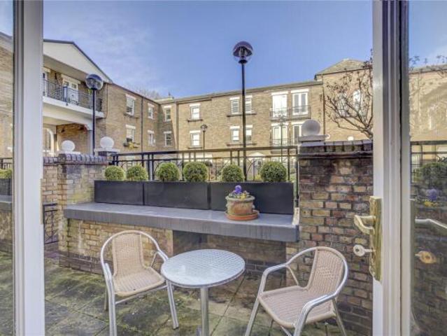 1 bedroom flat for sale in Marryat Square, Wyfold Road, Fulham, London, SW6