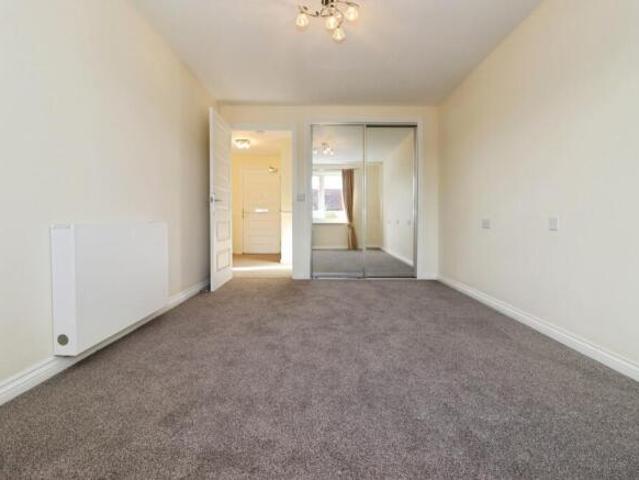 1 bedroom flat for sale in Maywood Crescent, Bristol, BS16