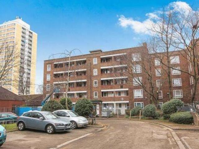 1 Bedroom Flat For Sale In Meadow Road, London