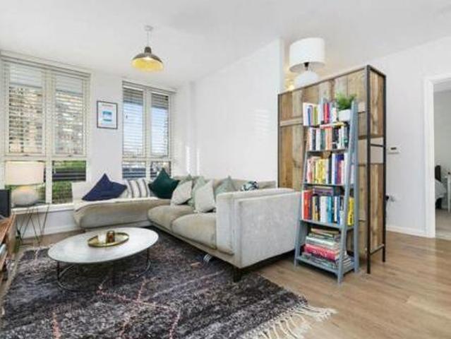 1 Bedroom Flat For Sale In Mile End, London