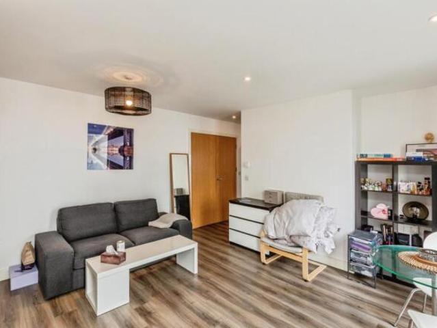1 bedroom flat for sale in Millennium Promenade, Bristol, BS1