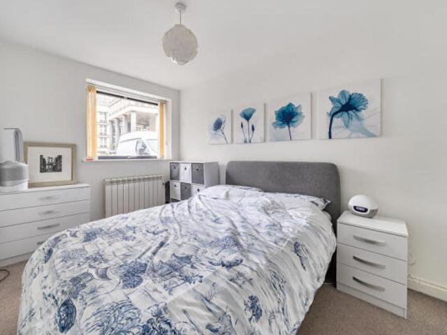 1 bedroom flat for sale in Montpellier Terrace, Cheltenham, GL50