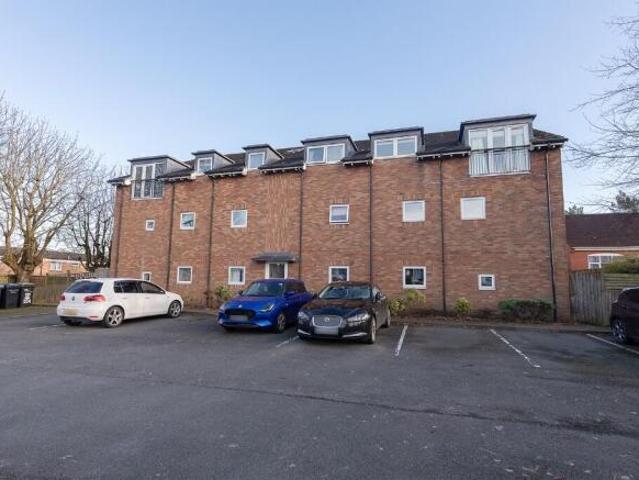 1 bedroom flat for sale in Monyhull Hall Road, Birmingham, B30