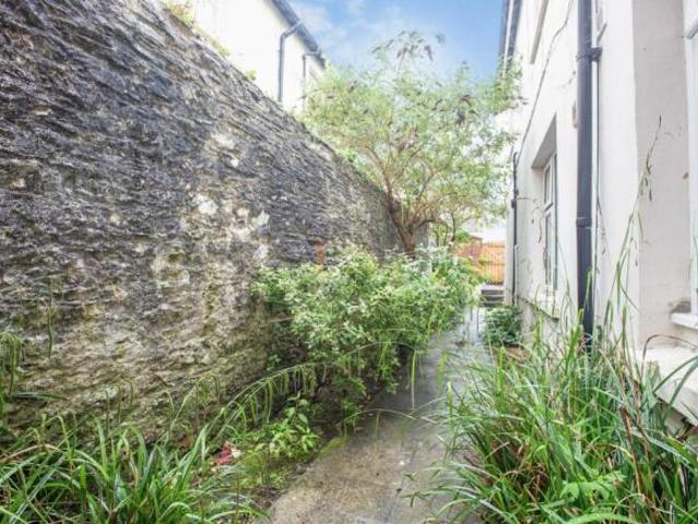1 bedroom flat for sale in Molesworth Road, Stoke, Plymouth, Devon, PL1